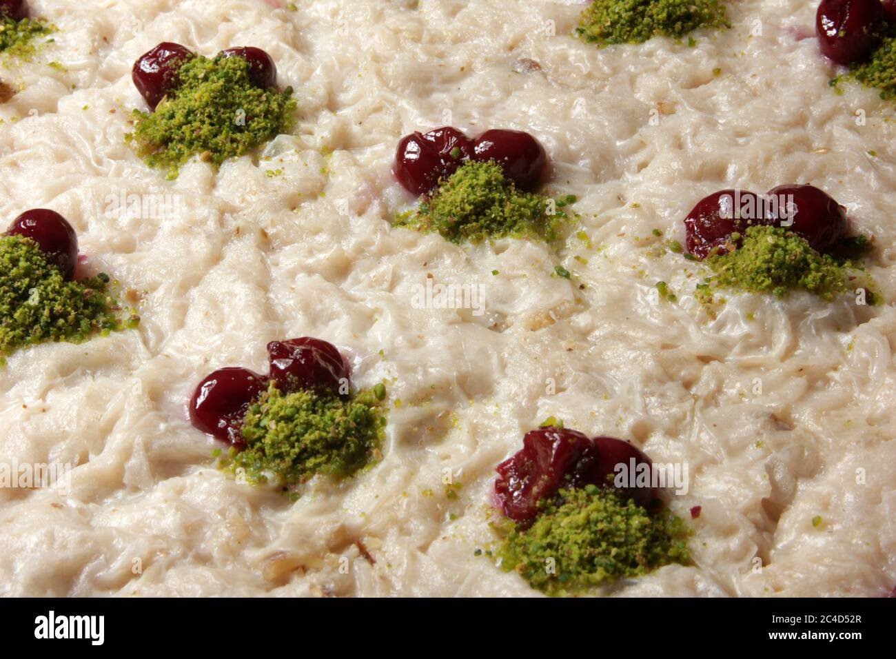 Turkish sweet - Güllaç Stock Photo - Alamy