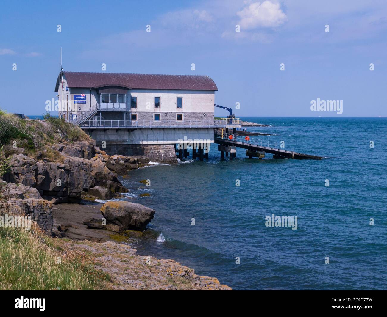 Busy new rnli lifeboat station hi-res stock photography and images - Alamy