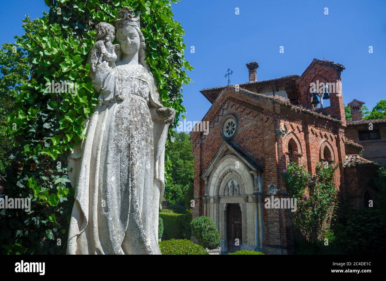 Mary Visconti High Resolution Stock Photography and Images - Alamy