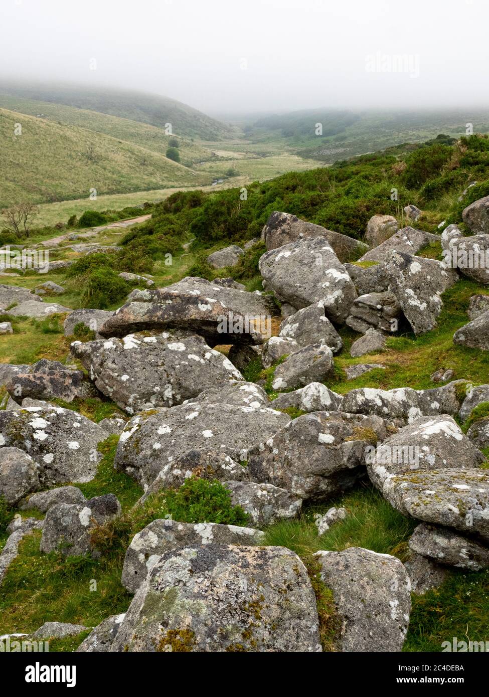 Granite boulders and river rocks hi-res stock photography and images ...