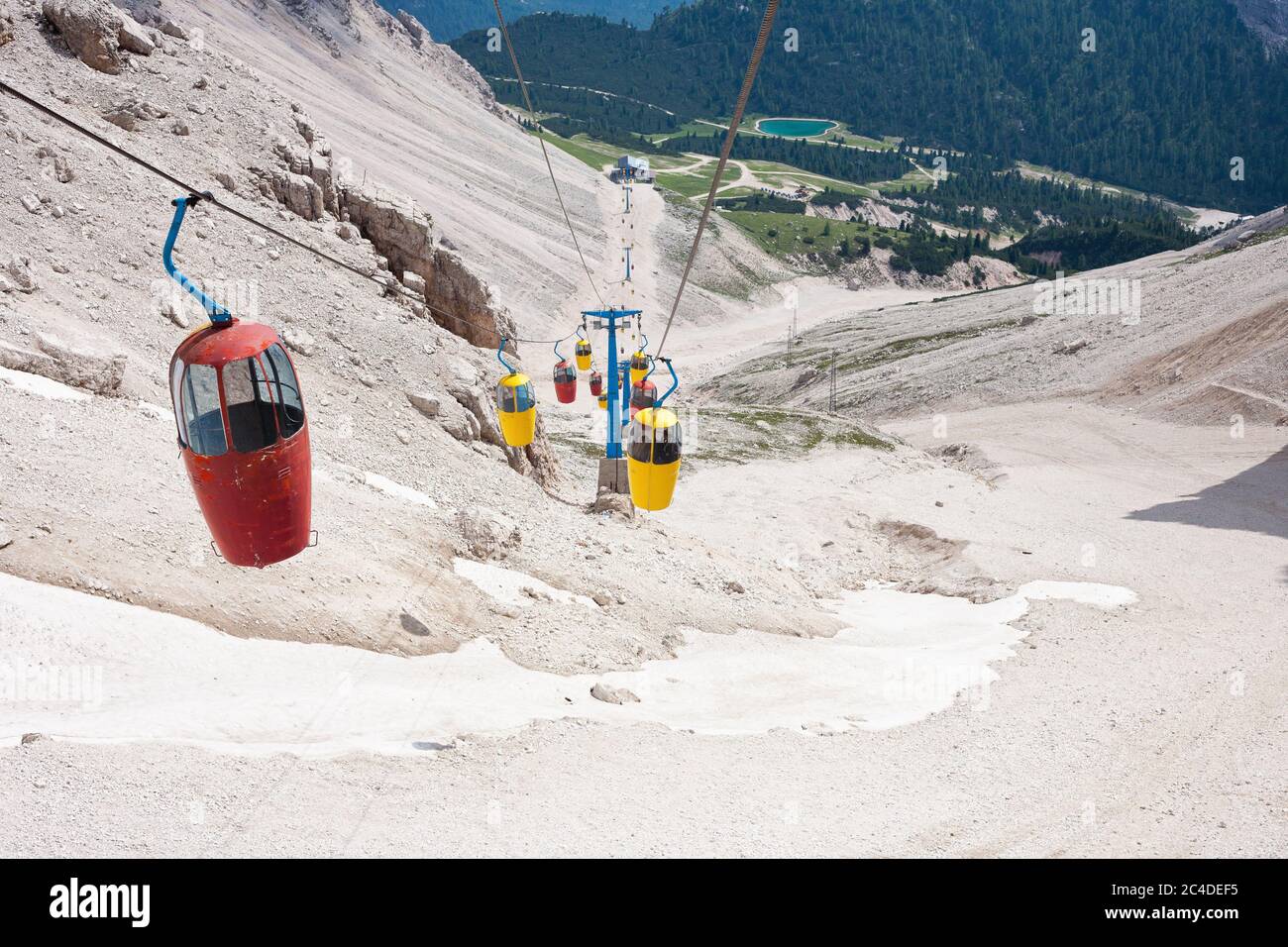 Selva val gardena summer cable hi-res stock photography and images - Alamy