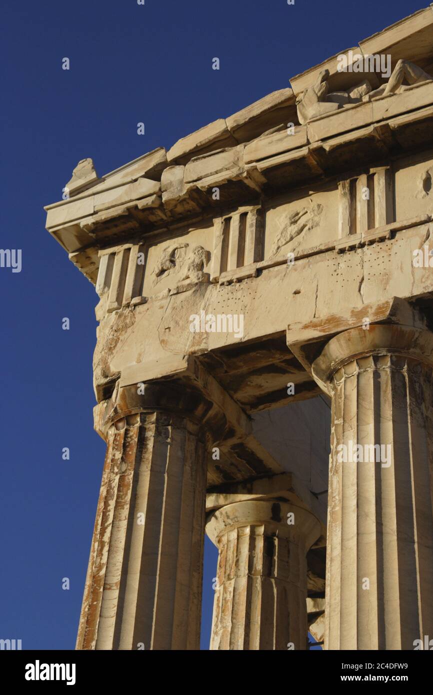 Parthenon pediment hi-res stock photography and images - Alamy