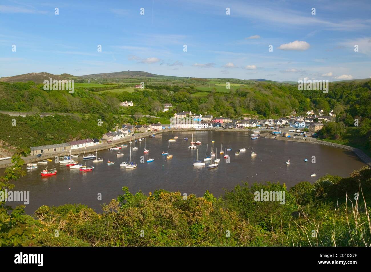 Lower Fishguard Pembrokeshire Wales Stock Photo - Alamy