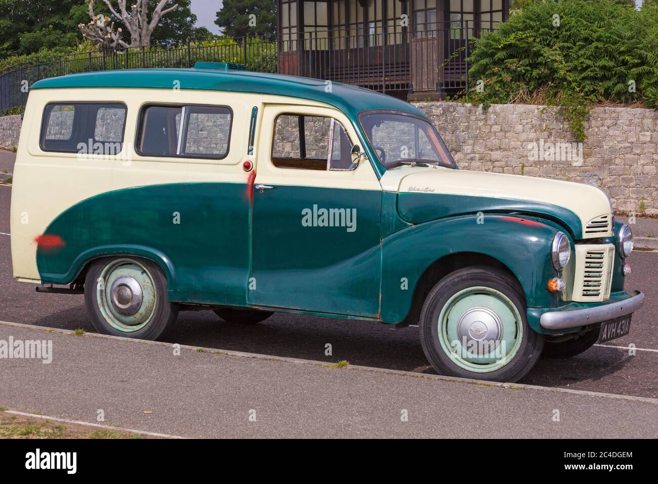 Bournemouth, Dorset UK. 26th June 2020. Rare 1954 Austin Devon ...