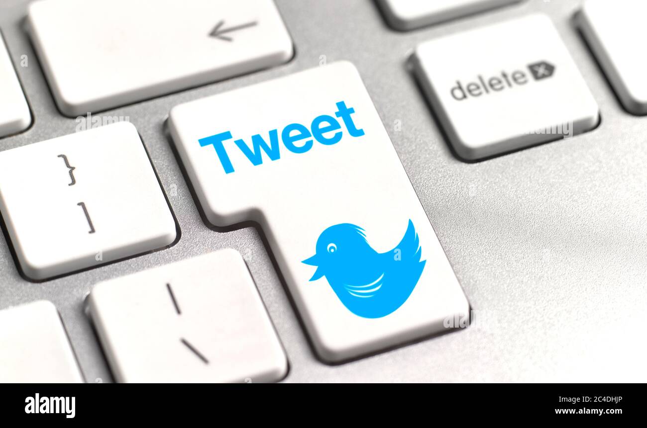 Social media Keyboard Stock Photo - Alamy