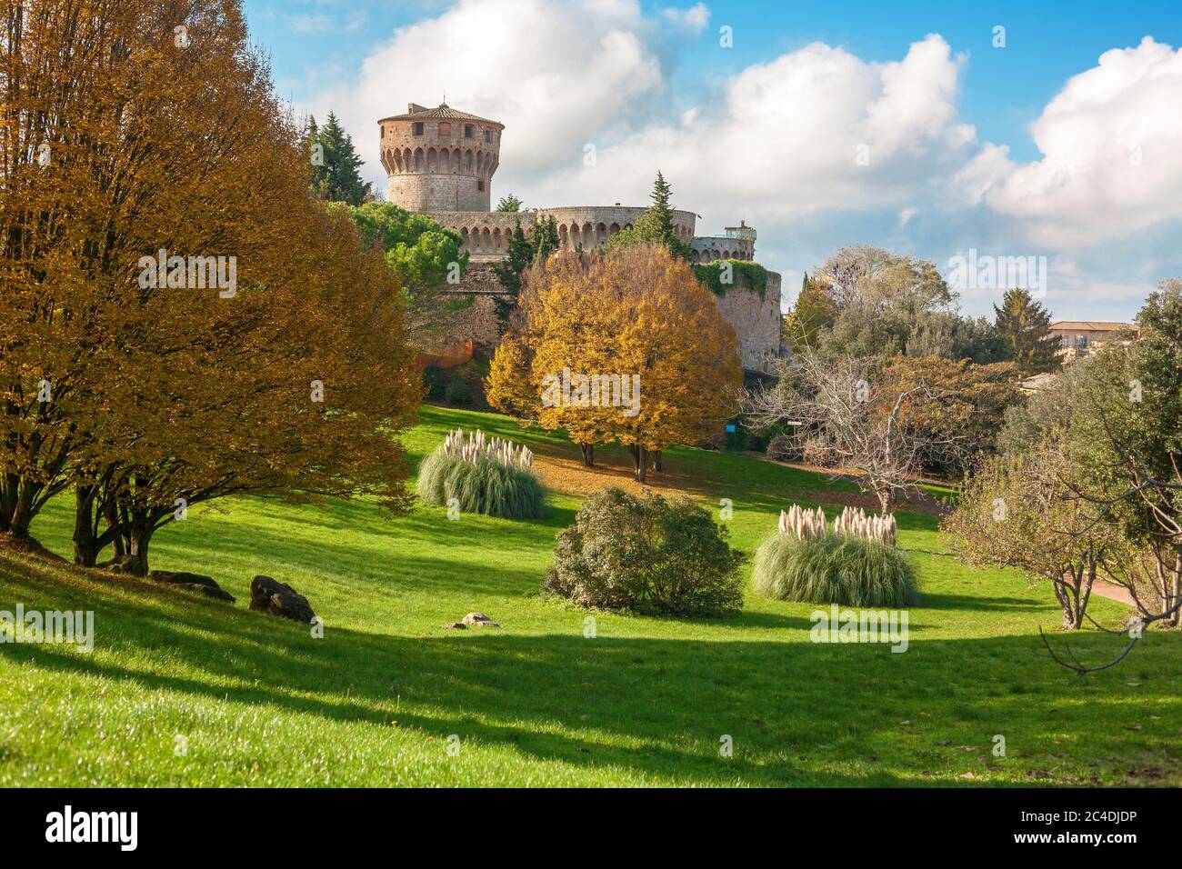 Volterra fortress hi-res stock photography and images - Alamy