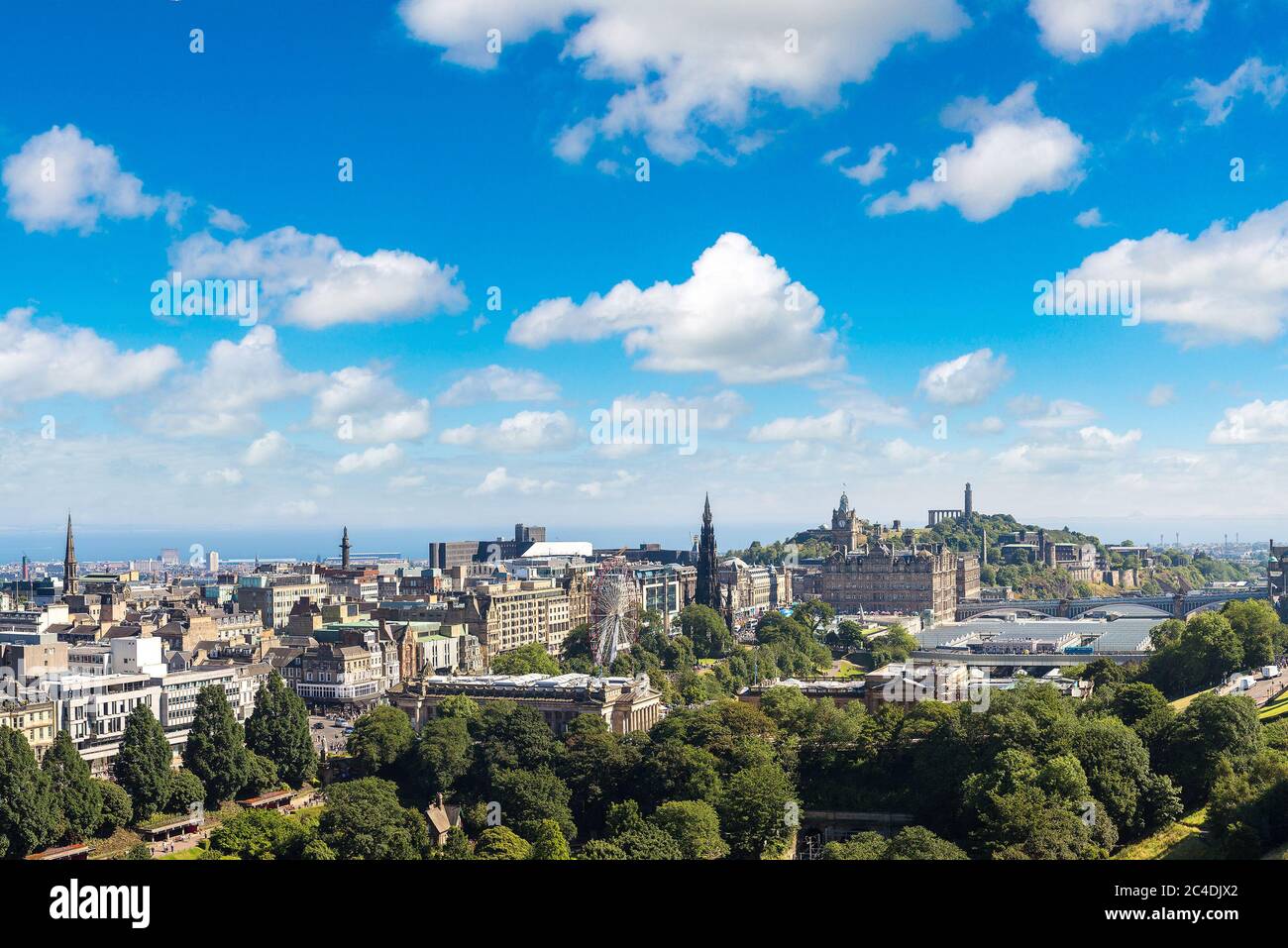 Panoramic aerial view of Edinburgh in a beautiful summer day, Scotland ...