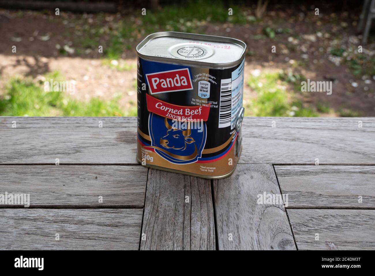 Corned beef tin hi-res stock photography and images - Alamy
