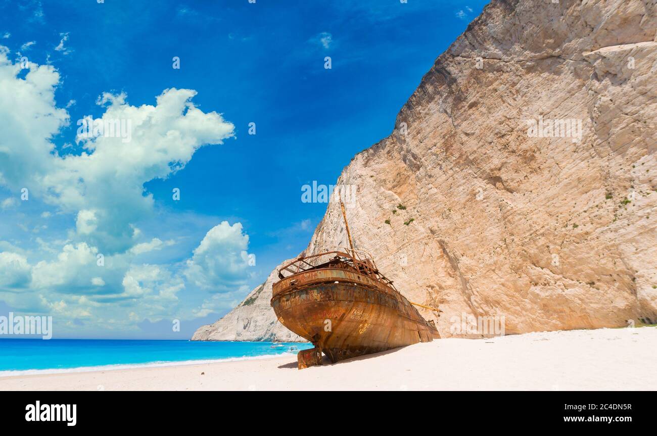 The famous Shipwreck beach Zakynthos Greece Stock Photo - Alamy