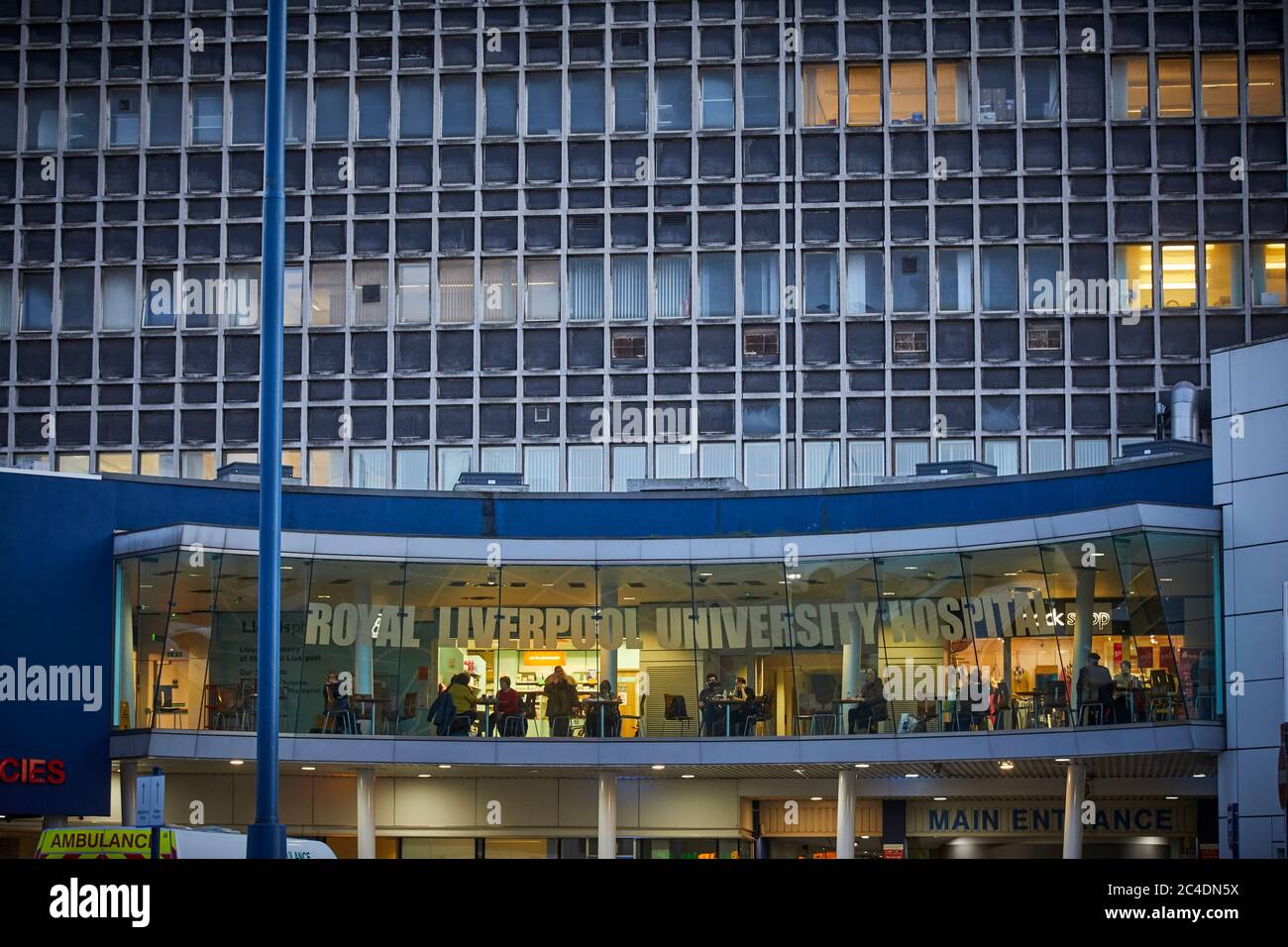 Royal Liverpool University Hospital Stock Photo - Alamy