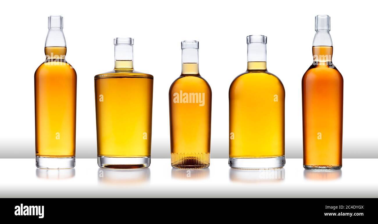 Bottles with no label hi-res stock photography and images - Alamy