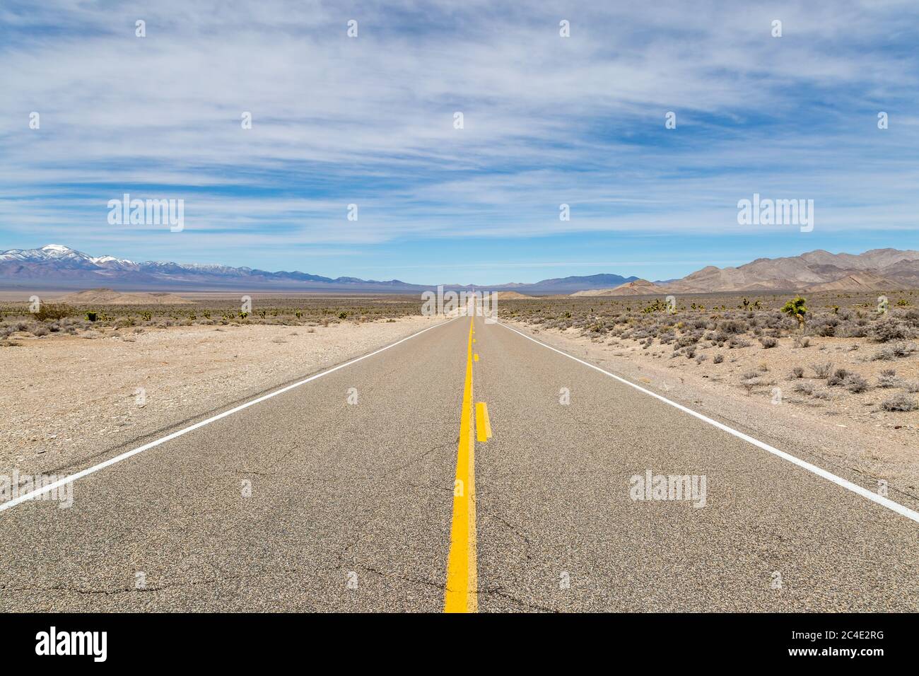 Looking southwest into nevada highway hi-res stock photography and ...