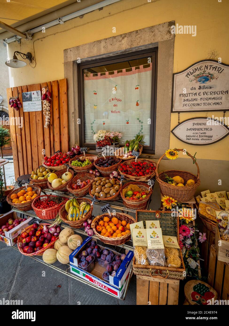 Fruit and vegetable shop exterior display, Castellina in Chianti ...