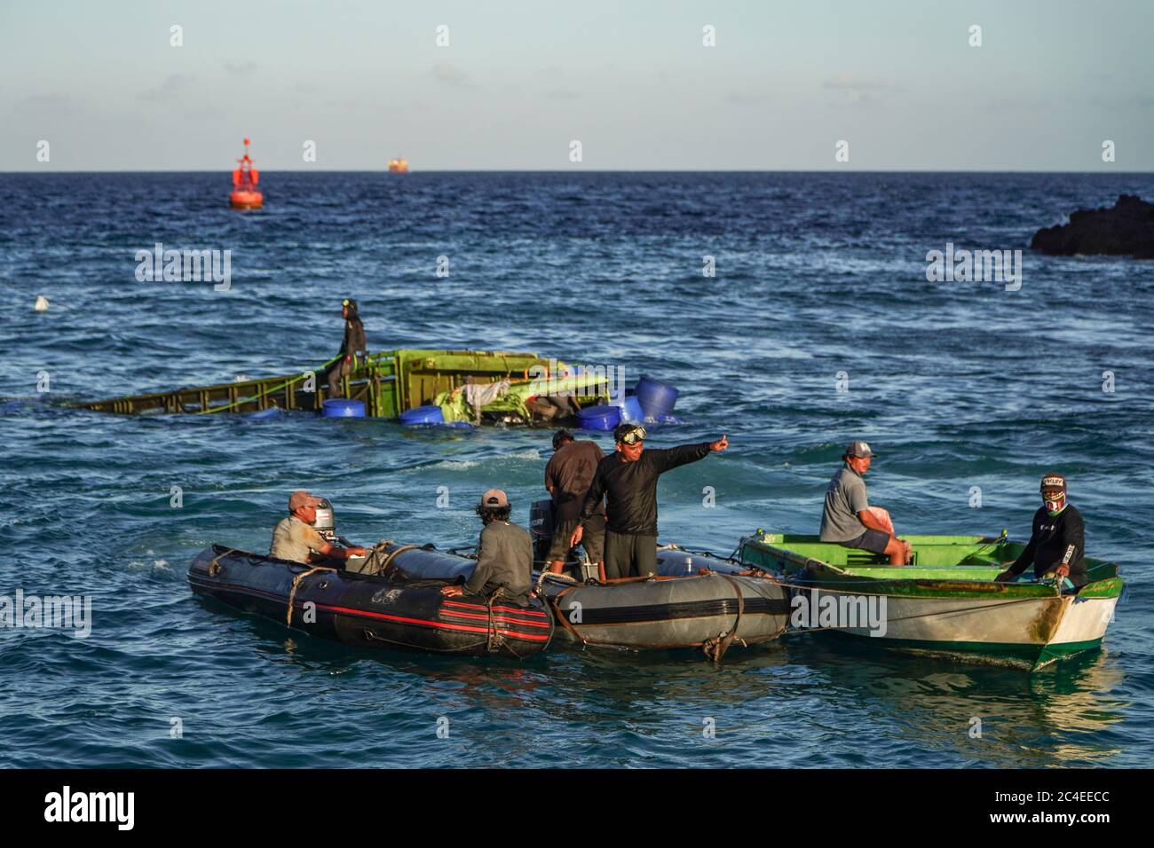 Evacuation boats hi-res stock photography and images - Alamy