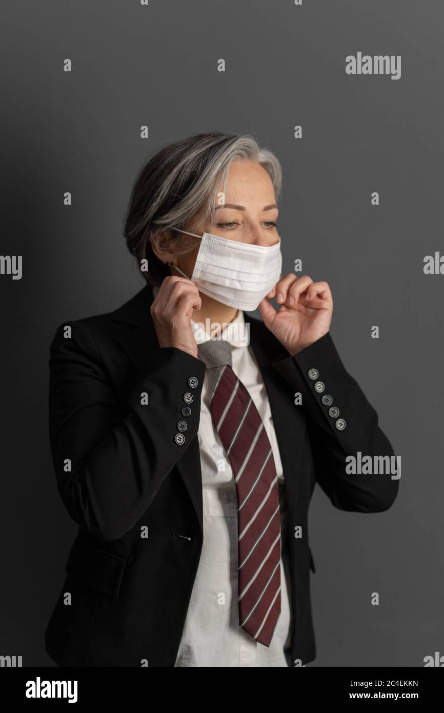 Quarantine suit hi-res stock photography and images - Alamy