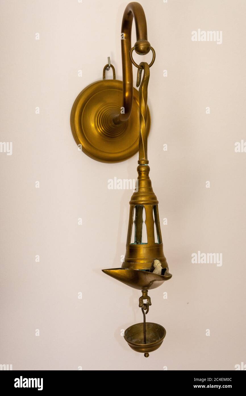 Attached shells hi-res stock photography and images - Alamy