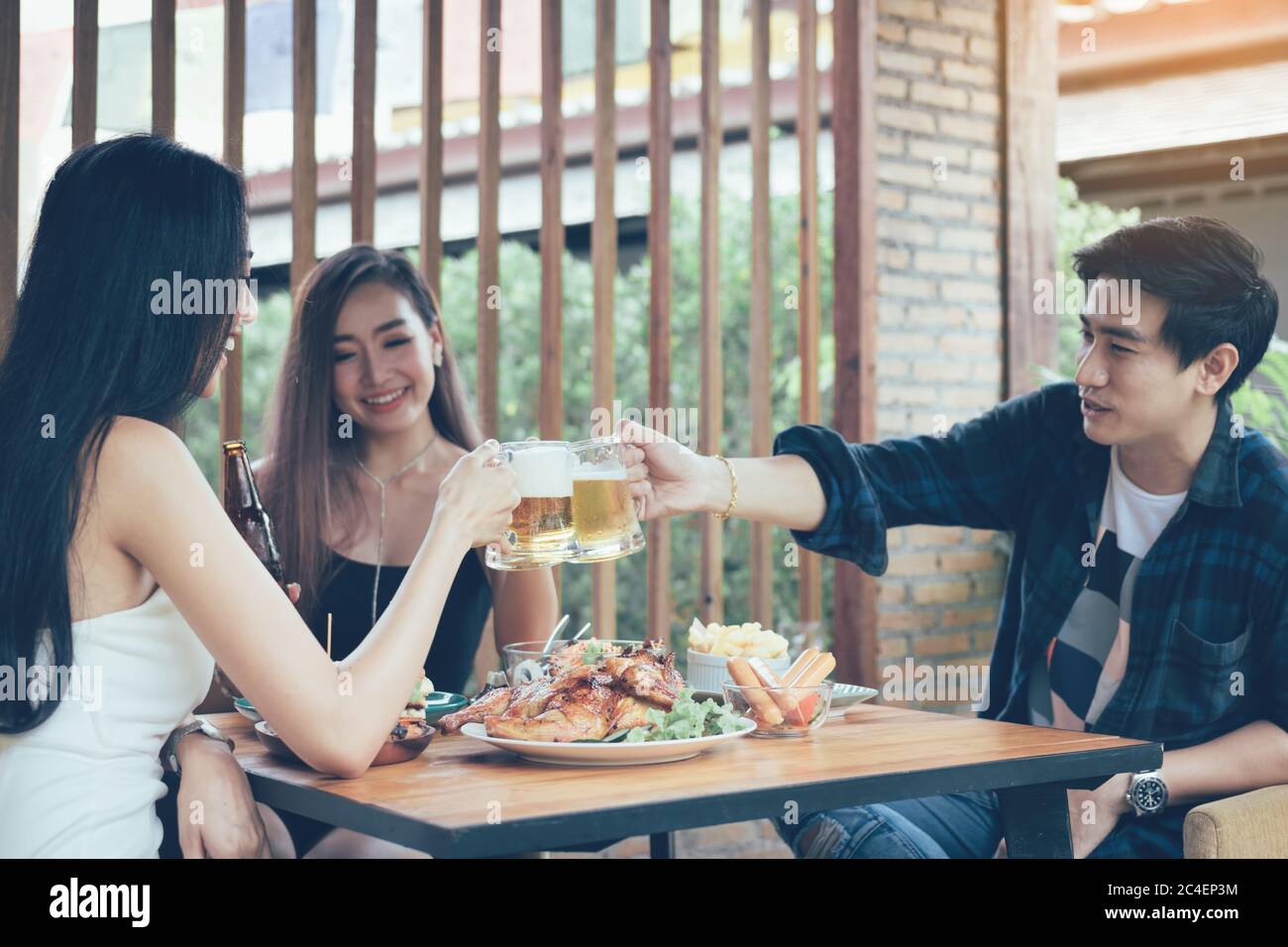 Asian beer cheering restaurant hi-res stock photography and images - Alamy