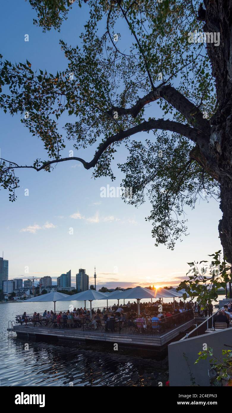 Wien, Vienna: floating restaurant Strandcafe, oxbow lake Alte Donau ...