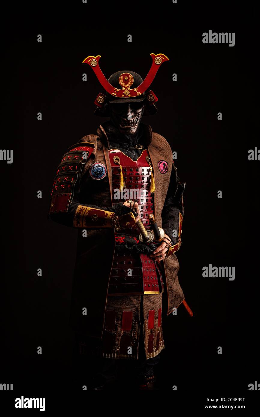 Ancient japanese samurai armor hi-res stock photography and images - Alamy