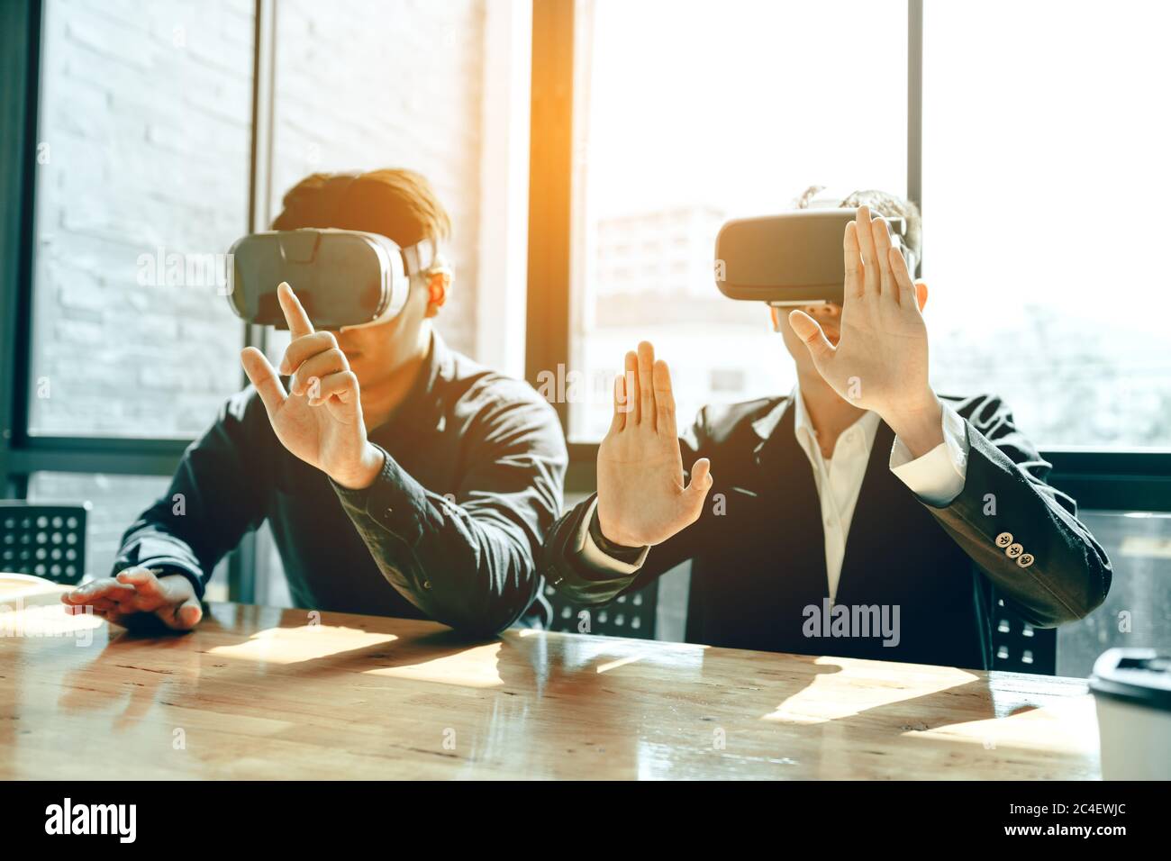 4k business man woman using hi-res stock photography and images - Alamy