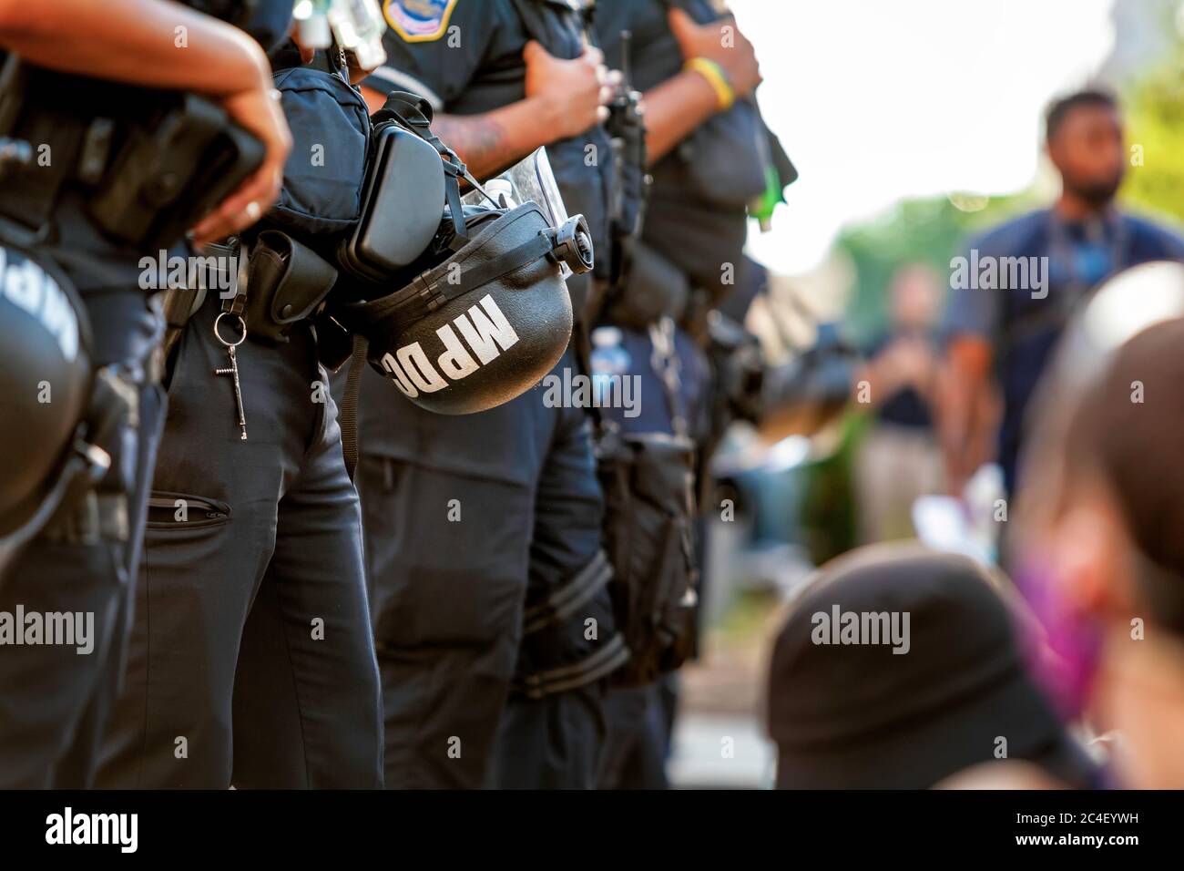 Dc police uniform hi-res stock photography and images - Alamy