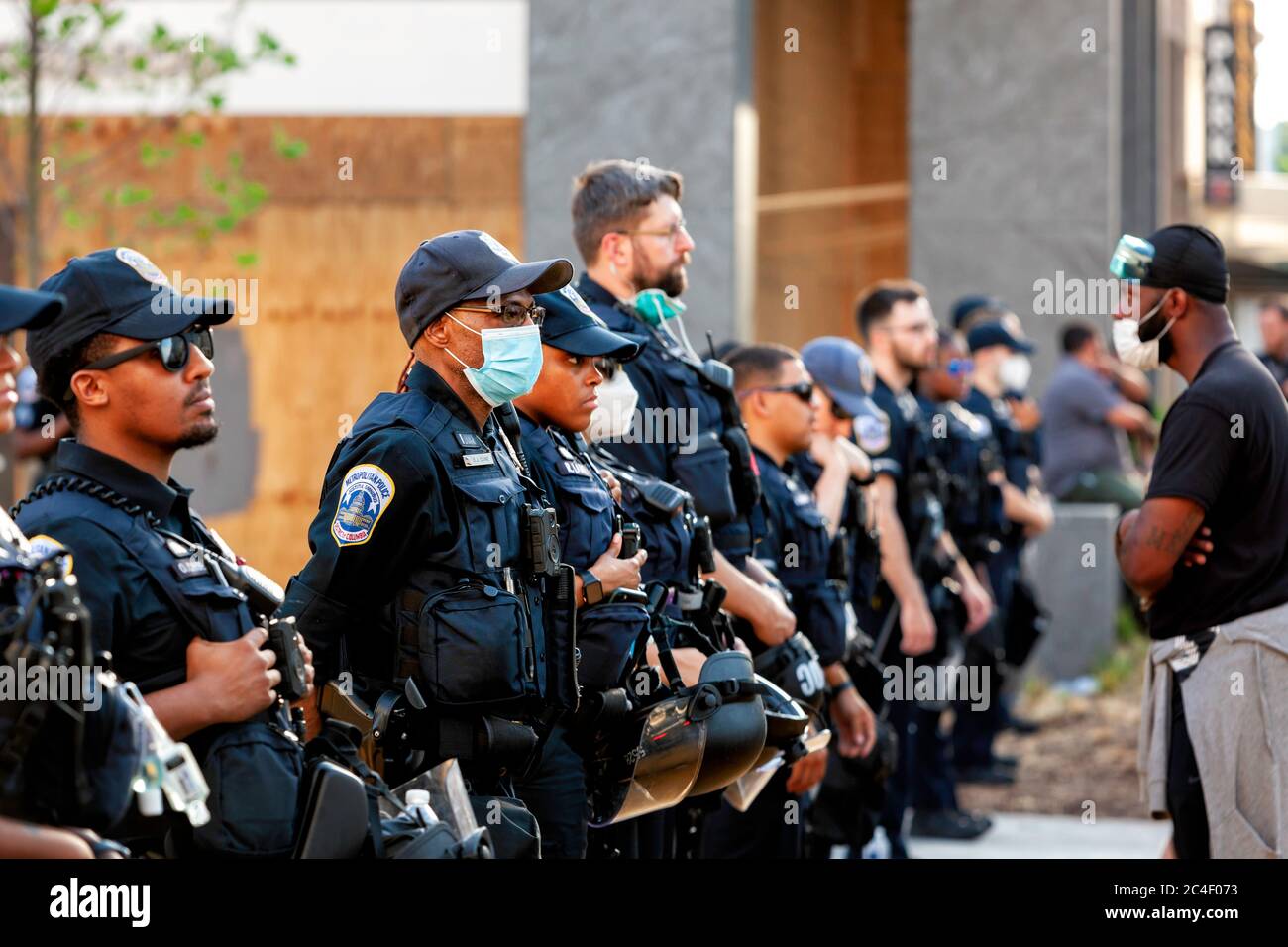 Police block protesters from Lafayette Square, White House, Andrew ...