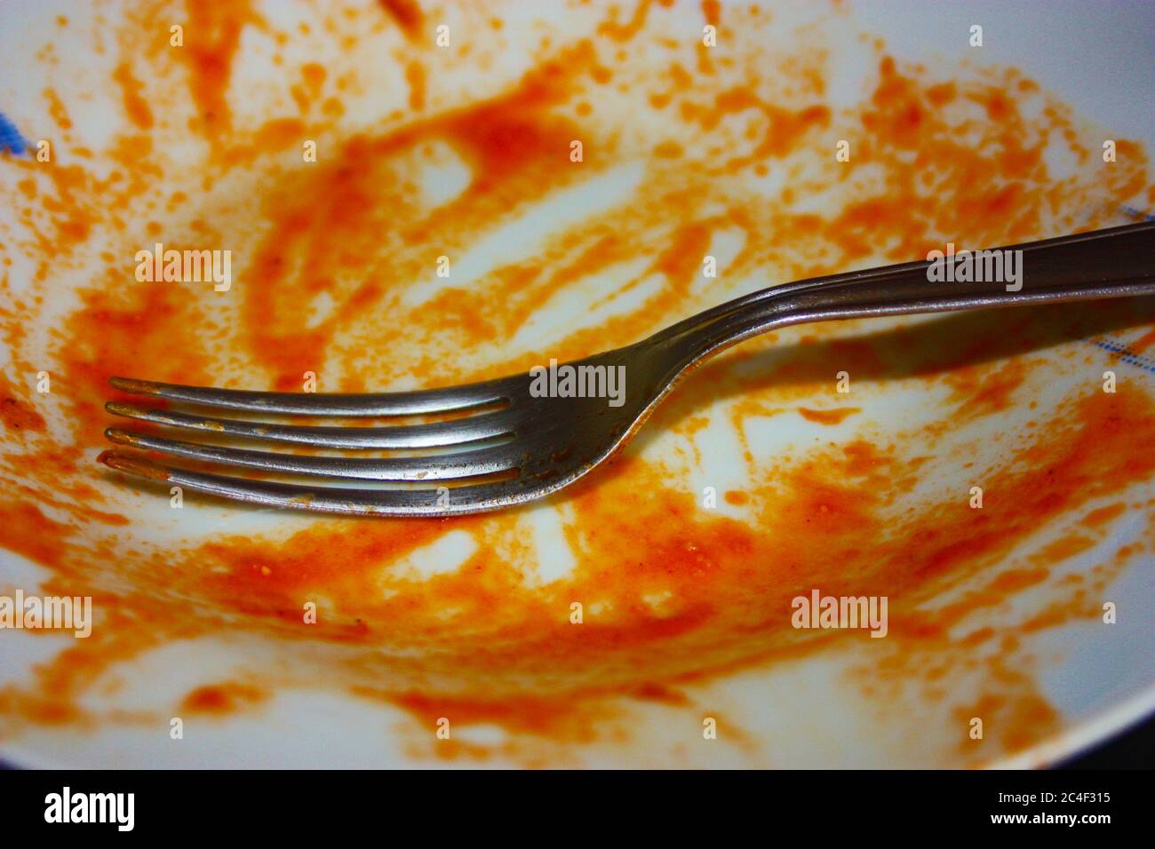 A messy plate of spaghetti hi-res stock photography and images - Alamy