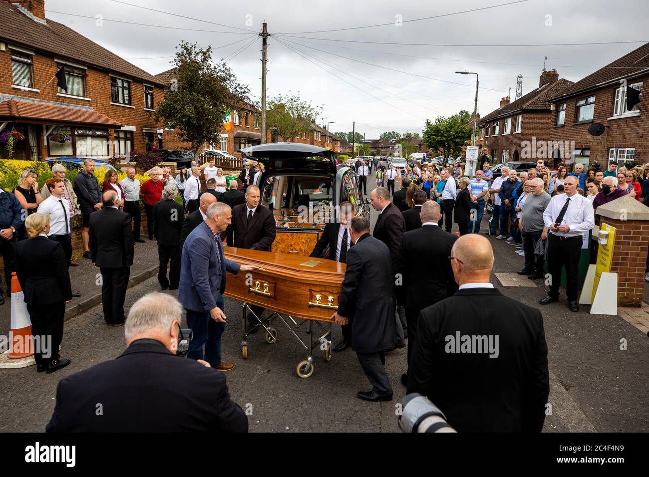 The remains of senior Irish Republican and former leading IRA figure ...