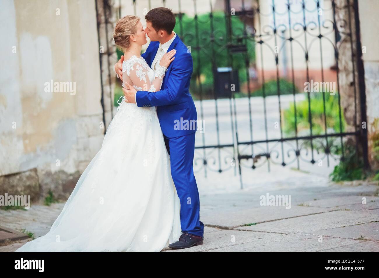 happy romantic young couple celebrating their marriage Stock Photo - Alamy