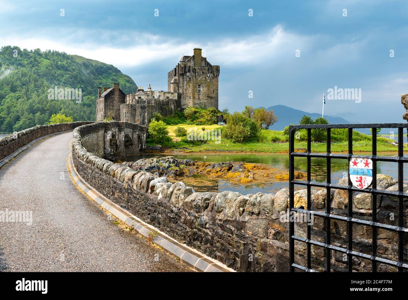 EILEAN DONAN CASTLE LOCH DUICH HIGHLAND SCOTLAND BRIDGE TO THE CASTLE ...