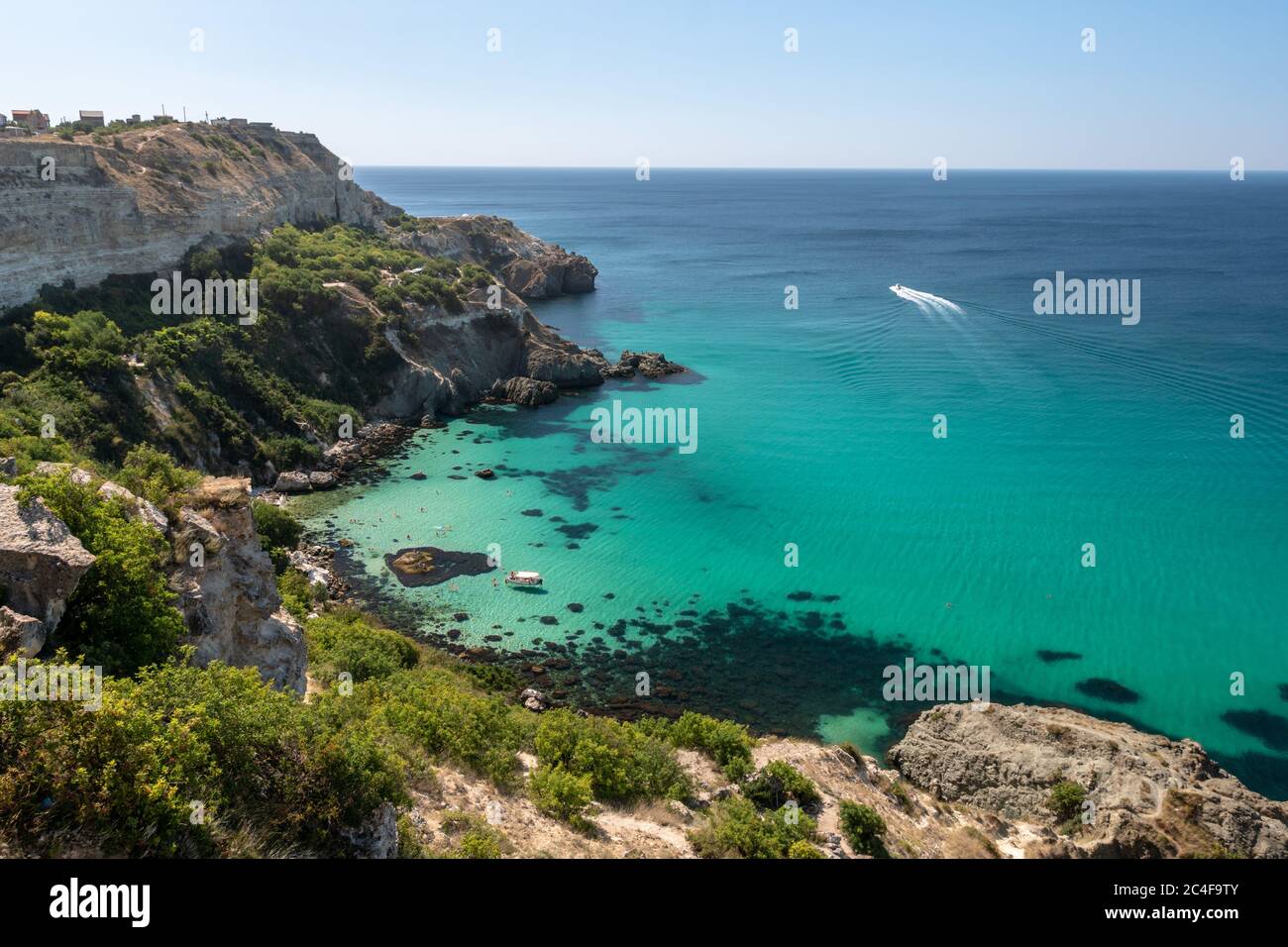 Azure sea hi-res stock photography and images - Alamy