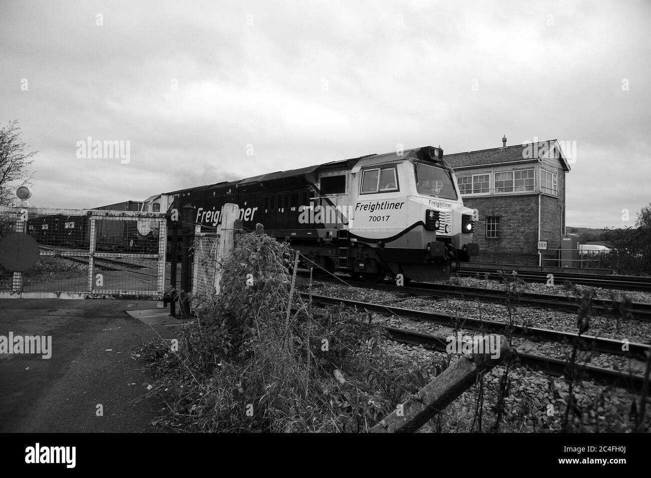 "70017" at Bishton Crossing with a Wentloog - Southampton Freightliner ...