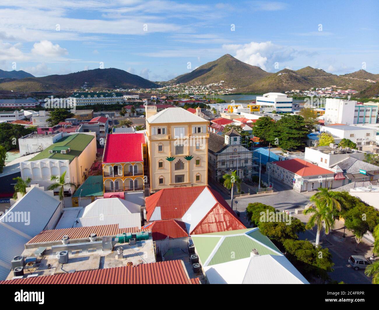 Caribbean st maarten philipsburg courthouse hi-res stock photography ...