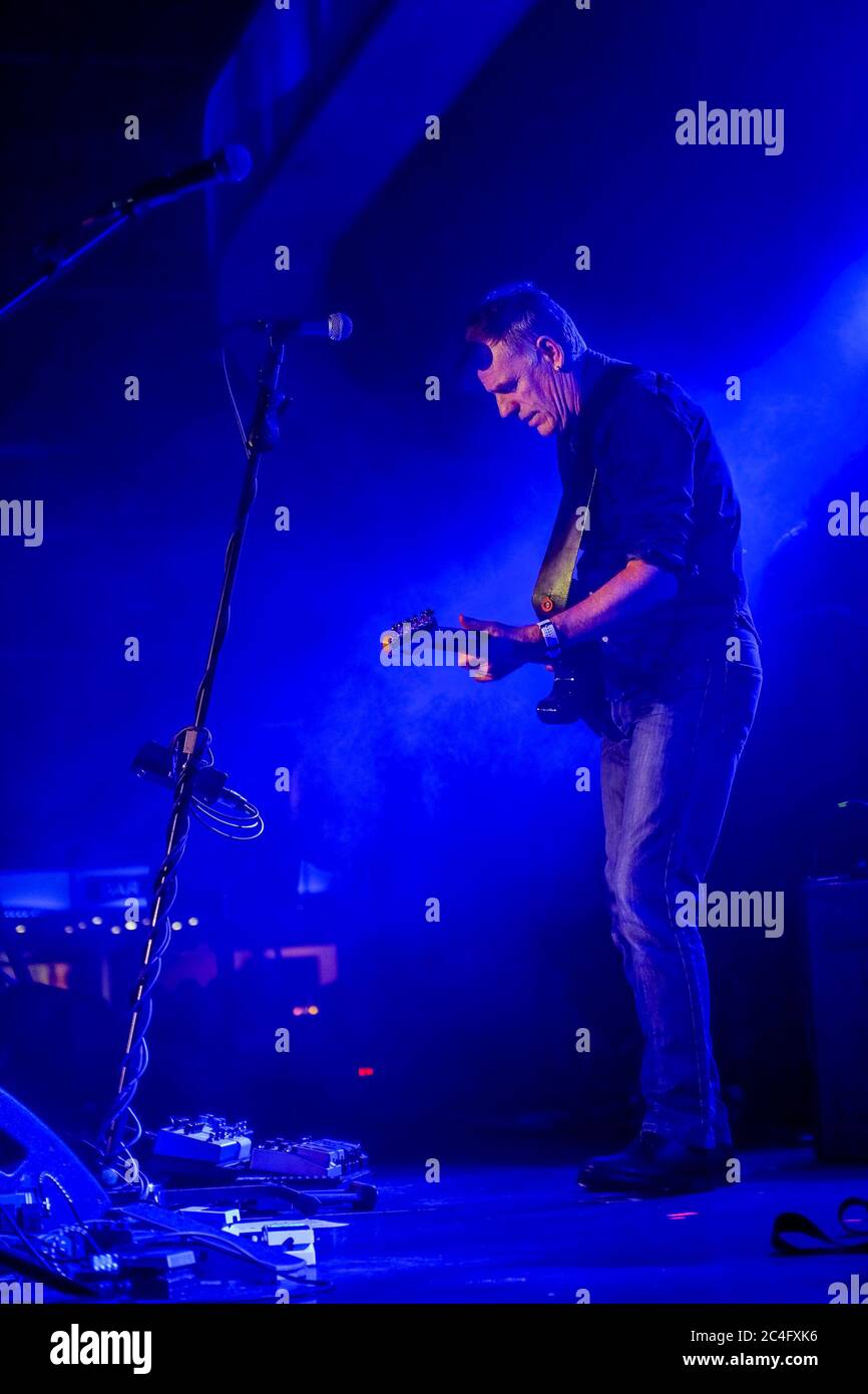 Welsh singer songwtiter martyn joseph hi-res stock photography and ...