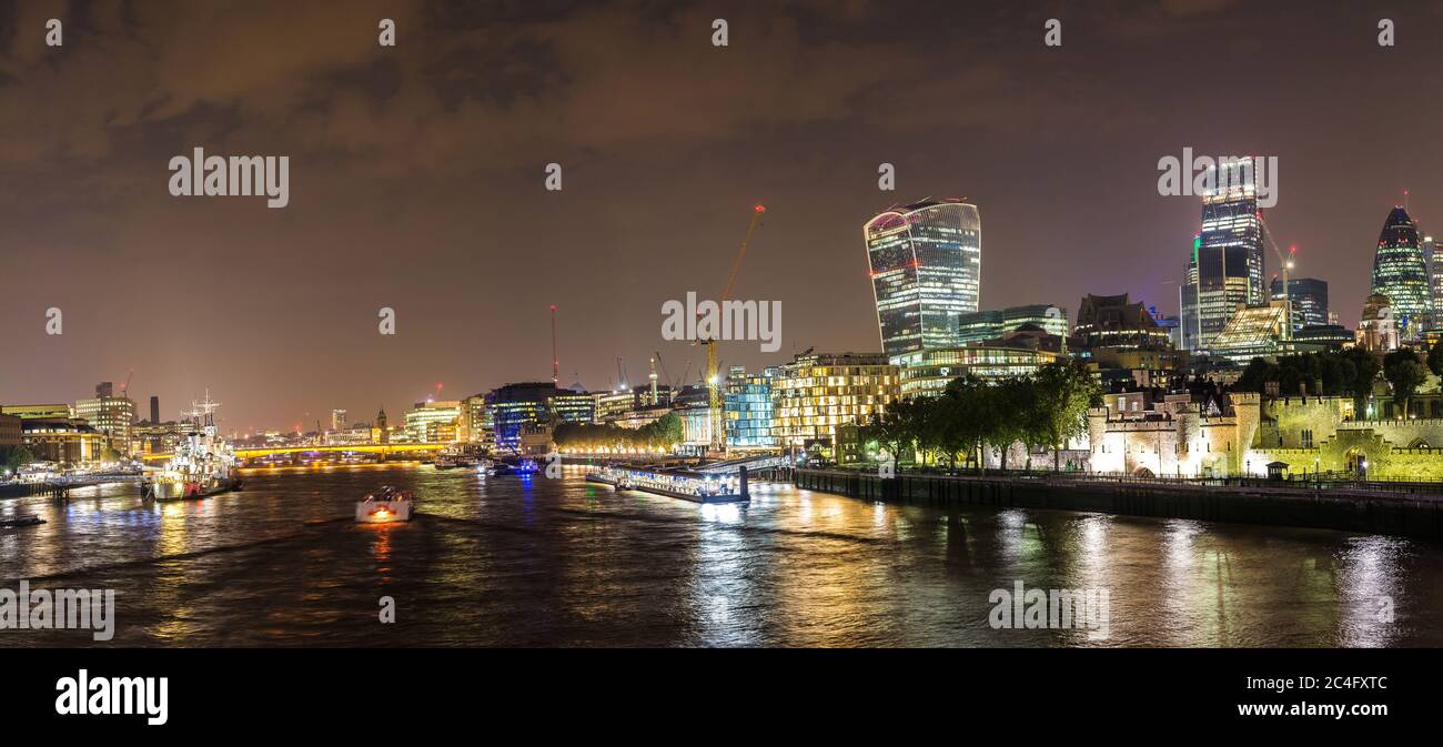 Night landscape view of The Shard in London, England, United Kingdom ...