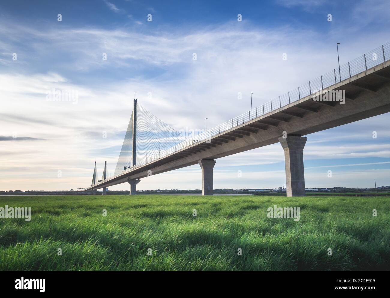 Mersey gateway bridge hi-res stock photography and images - Alamy