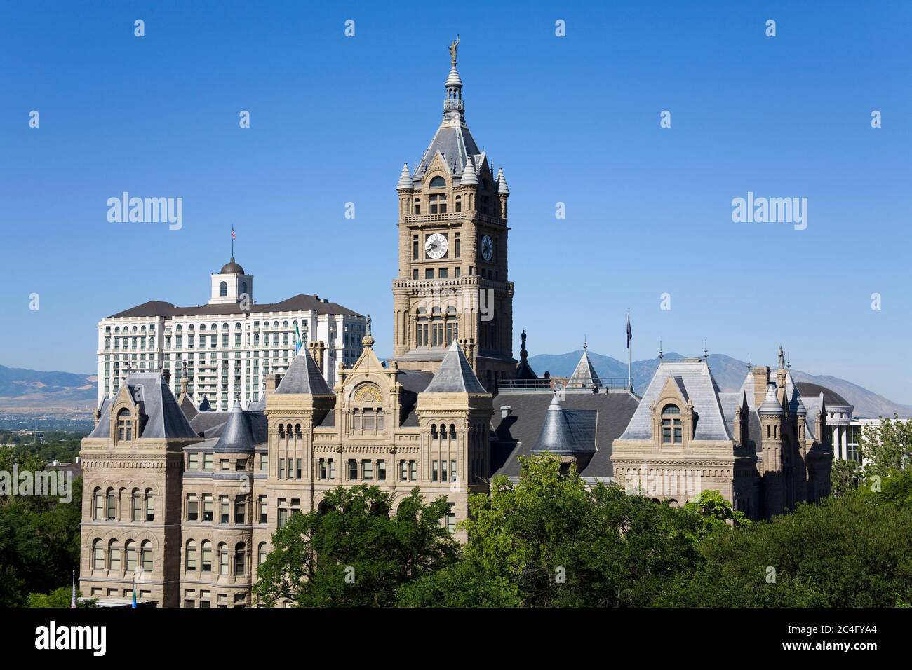 Salt lake city and county building hi-res stock photography and images ...