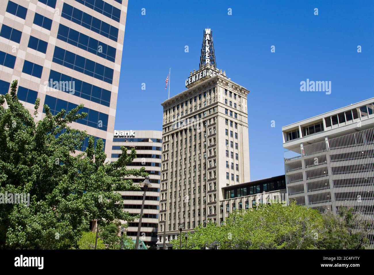 Walker center hi-res stock photography and images - Alamy