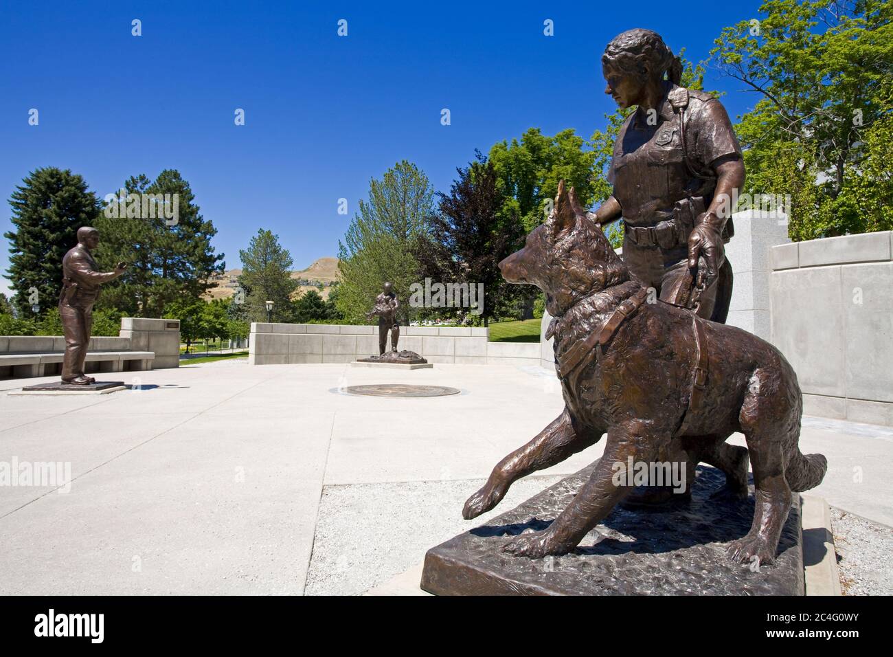 Law enforcement building hi-res stock photography and images - Alamy