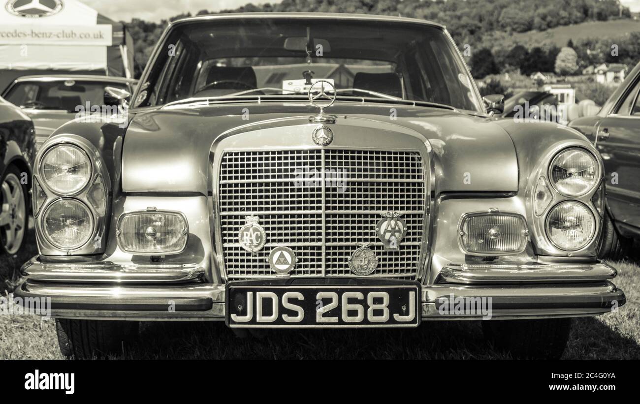 Mercedes bridge hi-res stock photography and images - Alamy