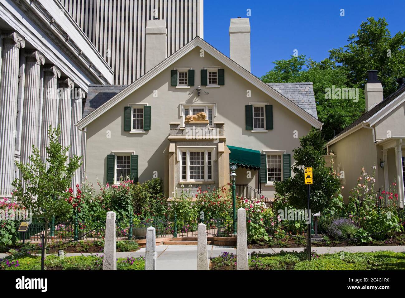 Lion house salt lake city hi-res stock photography and images - Alamy