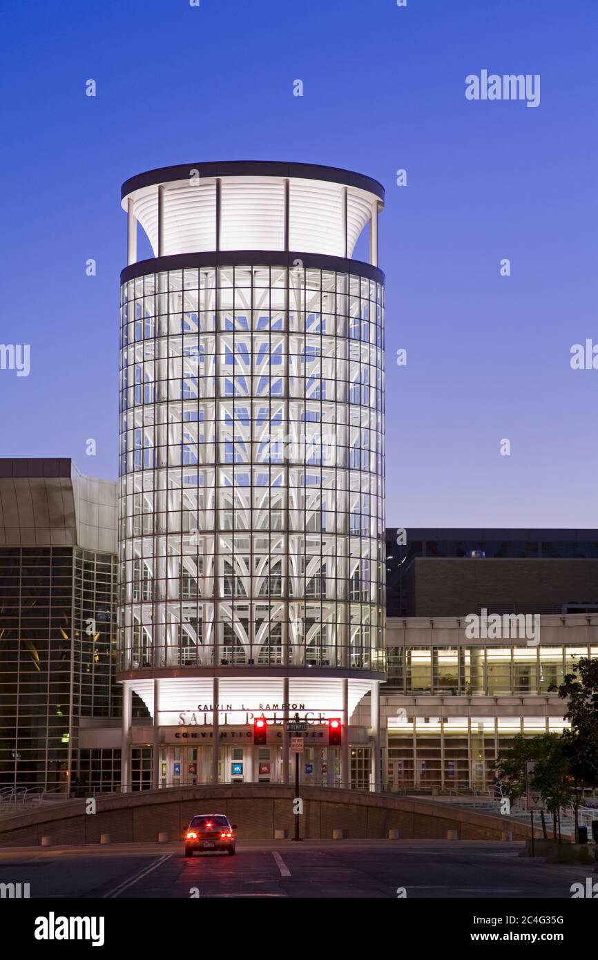 Salt palace convention center utah hi-res stock photography and images ...