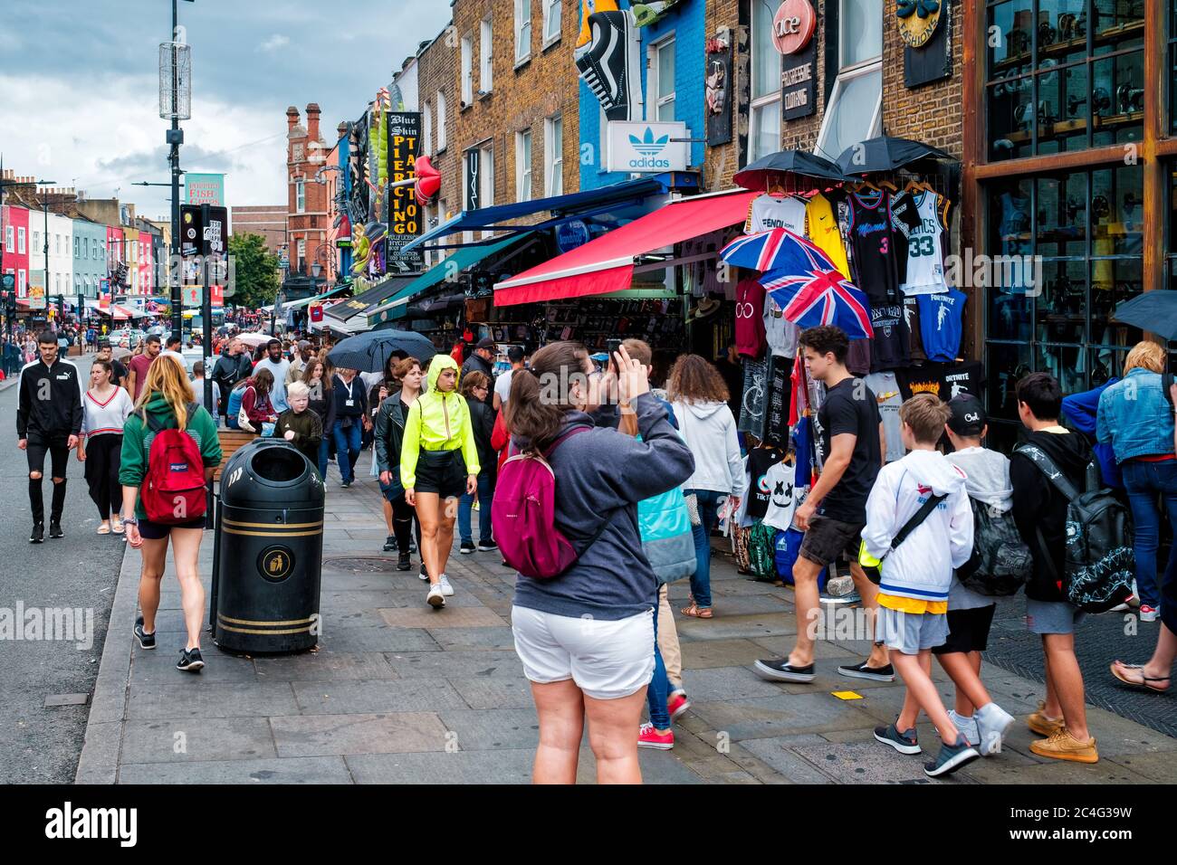 The Camden Town street market in London Stock Photo - Alamy