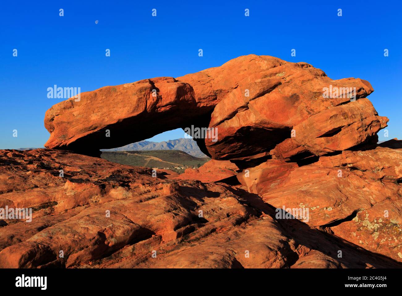 Arch in Pioneer Park, St. George, Utah, USA Stock Photo - Alamy