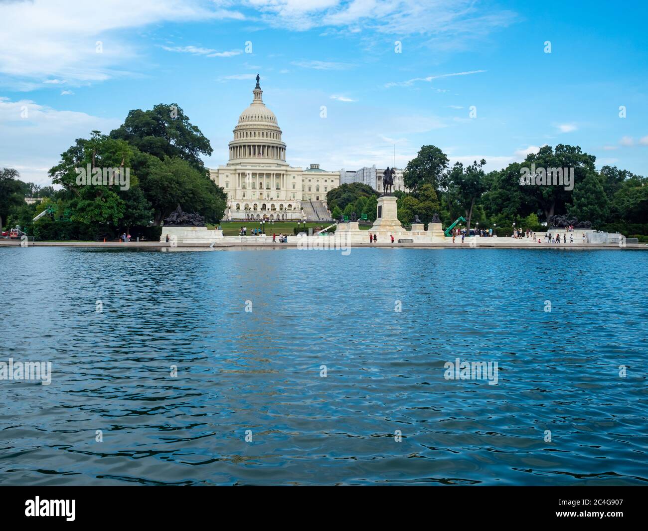 Power building hi-res stock photography and images - Alamy