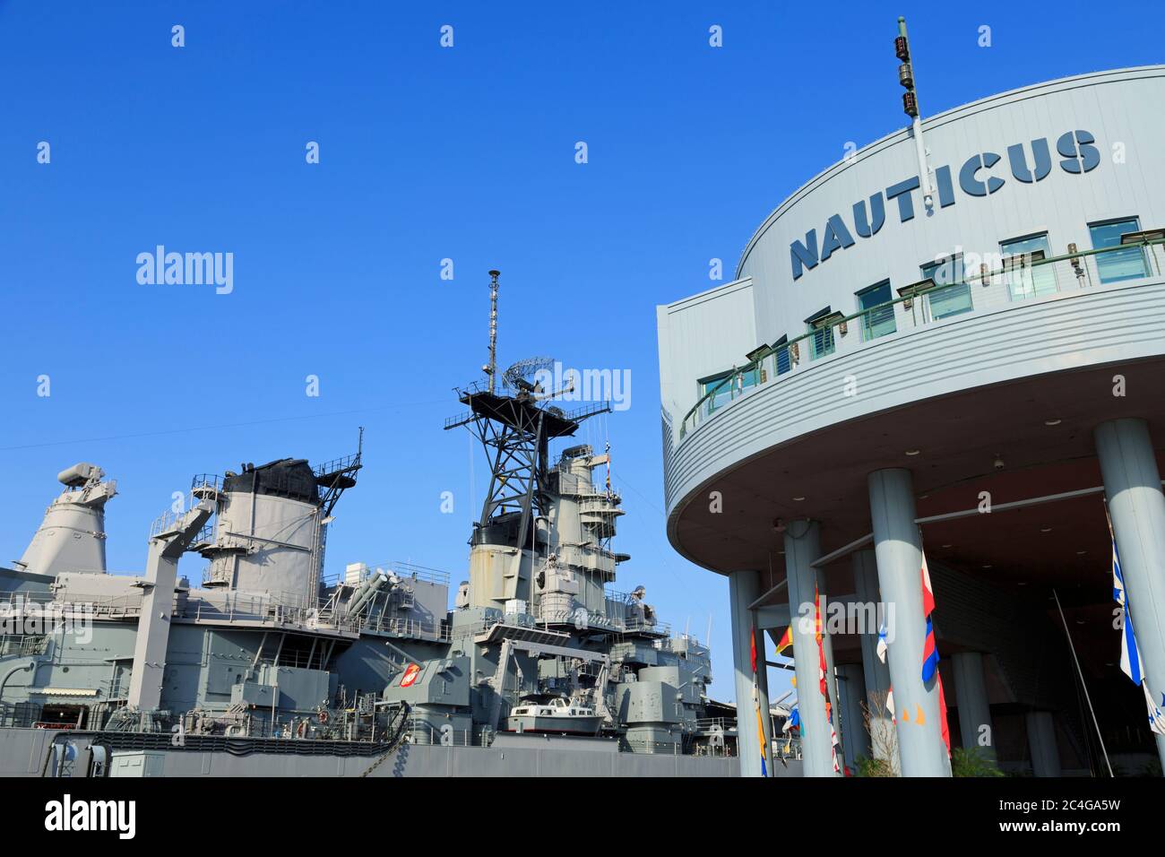 Battleship Wisconsin at the Nauticus Museum, Norfolk, Virginia, USA ...