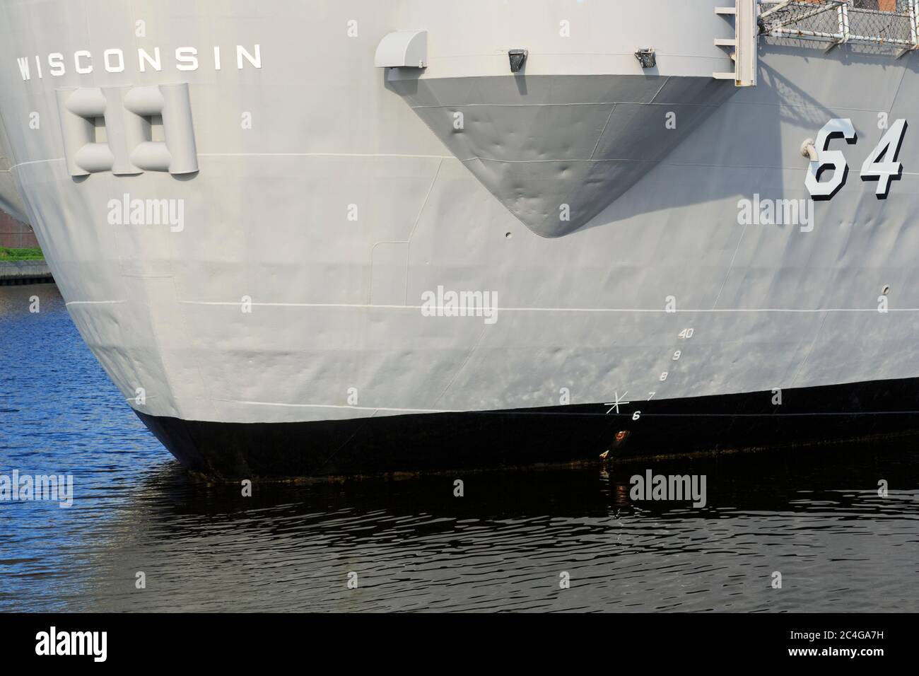 Battleship Wisconsin at the Nauticus Museum, Norfolk, Virginia, USA ...