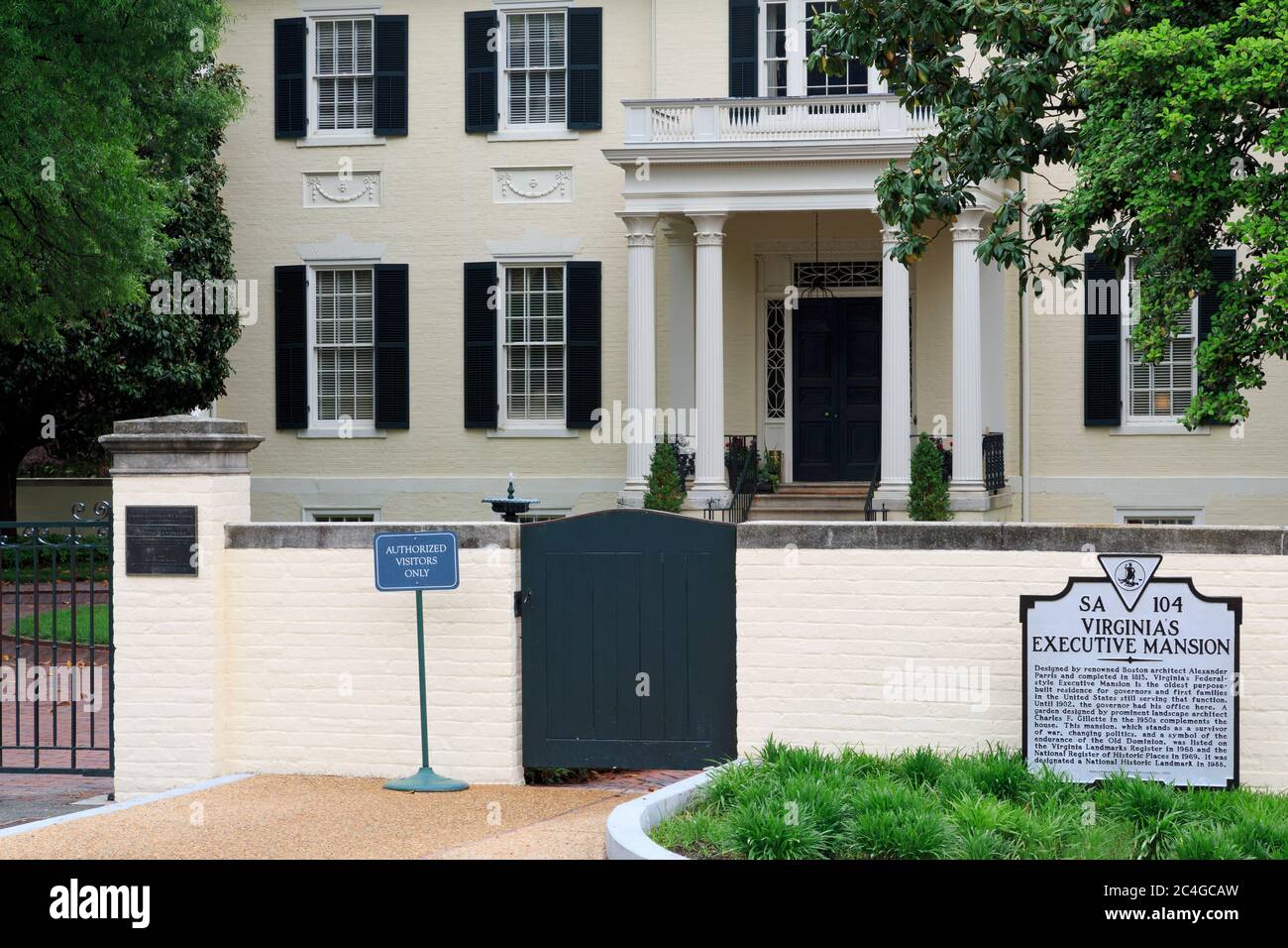 Executive mansion hi-res stock photography and images - Alamy