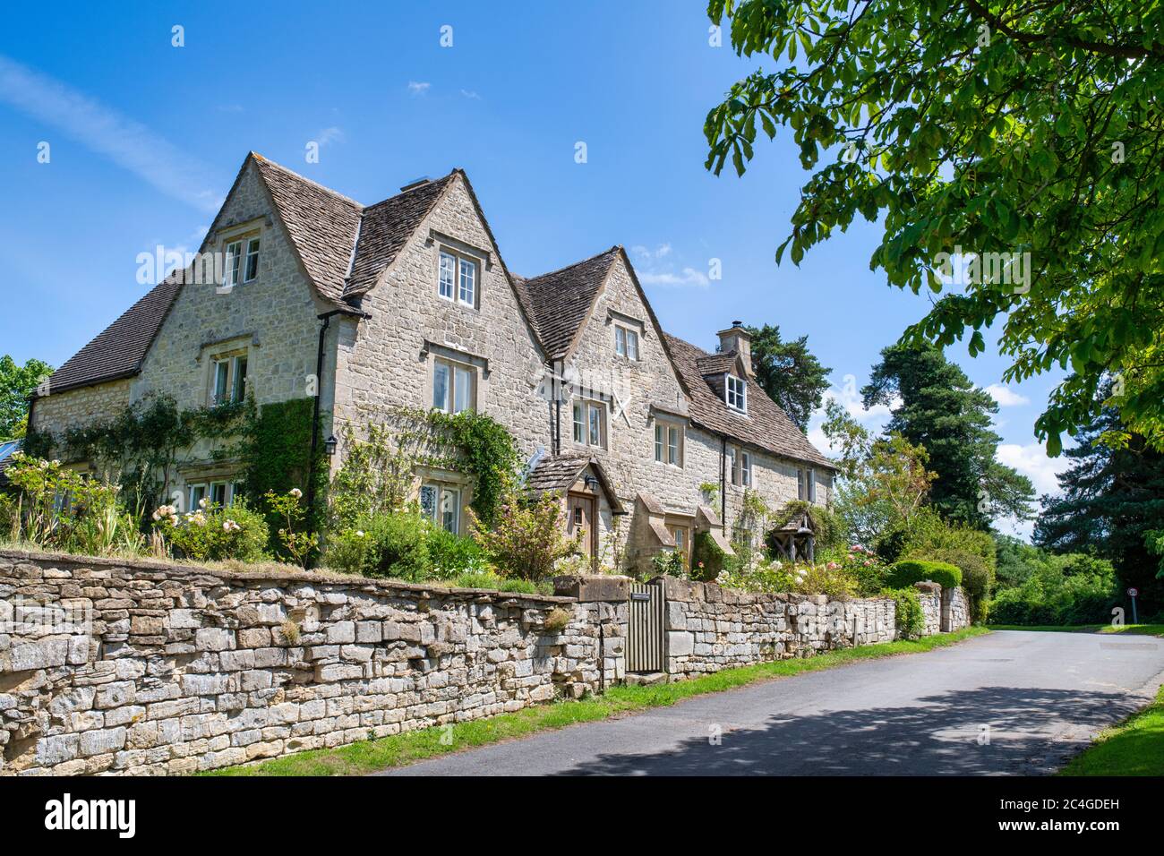 Painswick cotswold village hi-res stock photography and images - Alamy
