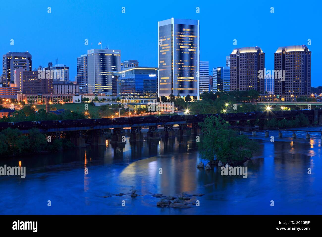 James river hi-res stock photography and images - Alamy